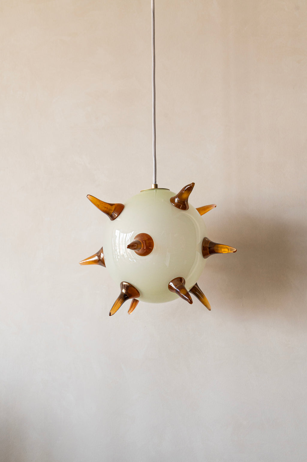 Pokie Pendant II – Sticky Glass